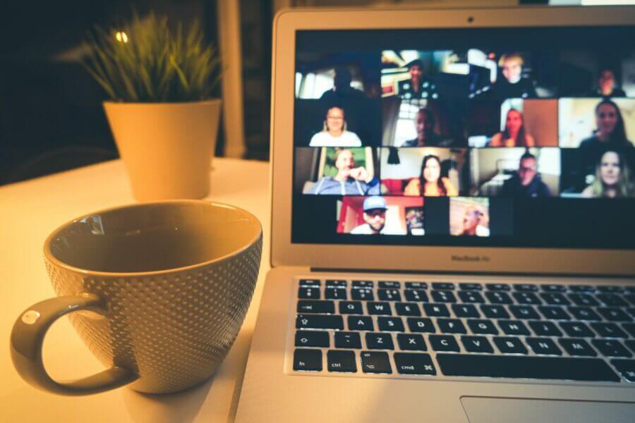 Erfolgreiche Webinare und Online-Meetings: 5 Regeln